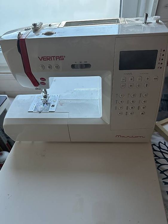 À vendre machine à coudre (D'occasion) à Martigny pour CHF 30 – retrait ...