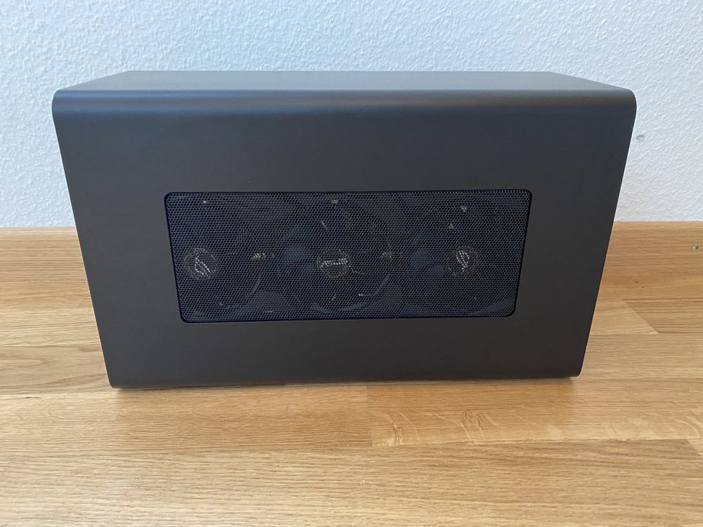 Razer Core X Thunderbolt eGPU enclosure + original packaging (Gebraucht ...