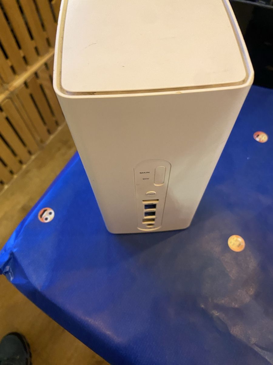 Huawei 5G Router neuwertig, SSID -5G: Sunrise 4G Wifi Tower (Gebraucht ...