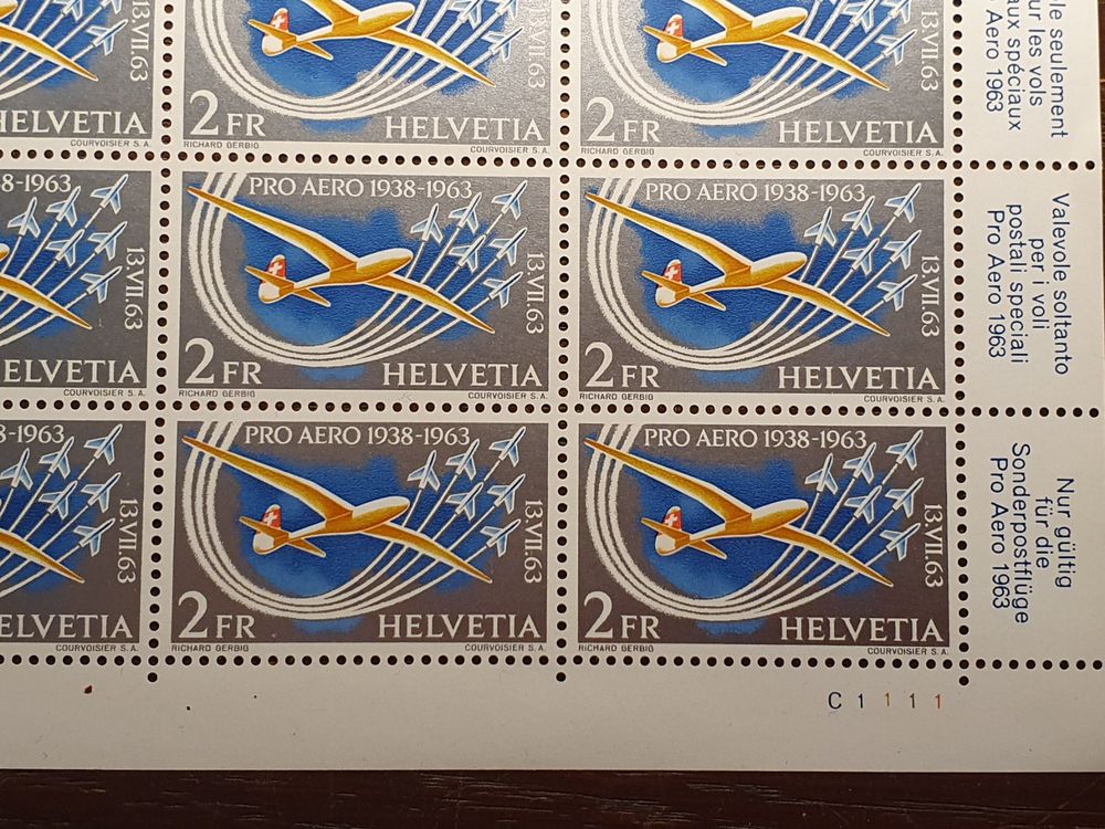 ++TOP - 25 Jahre PRO AERO F46 - Zierbogen mit 20 Marken ** (Neu (gemäss ...