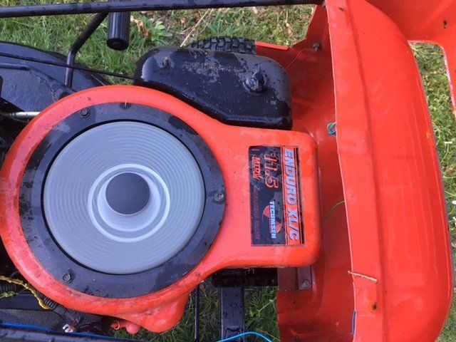 Rasentraktor Rasenmäher MTD Spider 76R (Defekt) in Cama für CHF 451 – nur Abholung auf Ricardo ...