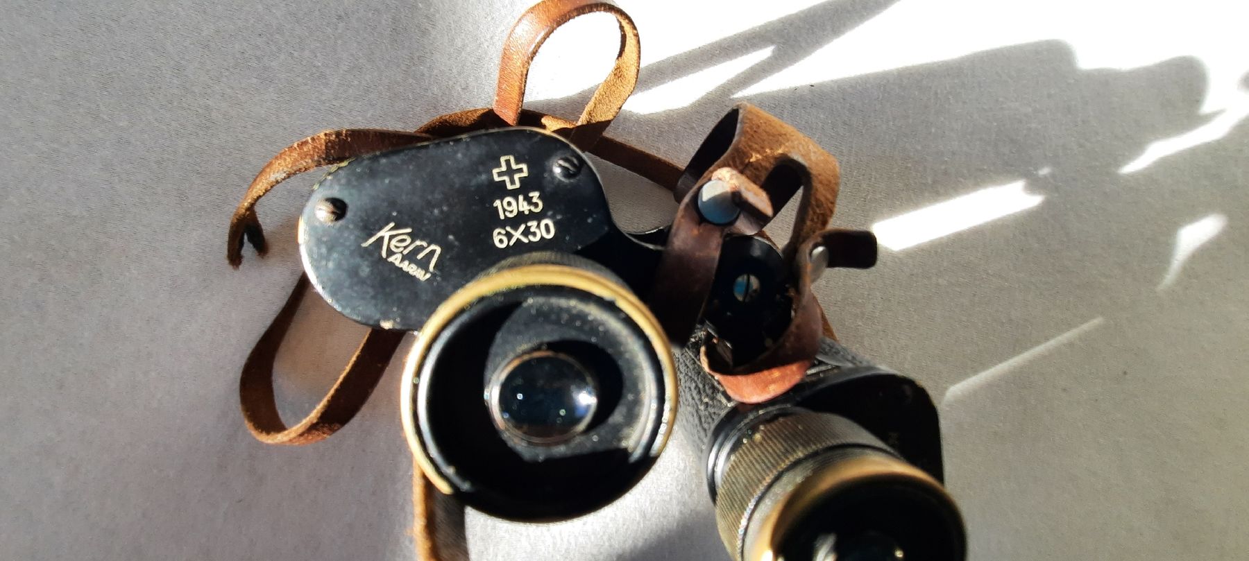 Armeefeldstecher 1943, 6x30, Kern Aarau (Gebraucht) in Bern für CHF 50 ...