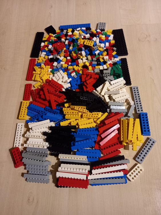 Lego 1000 Steine und mehr (Gebraucht) in Murgenthal für CHF 61 – mit ...