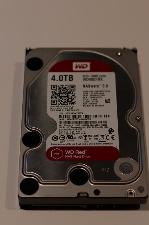 2x Western Digital Red 4to (Gebraucht) in Vétroz für CHF 100 – mit ...