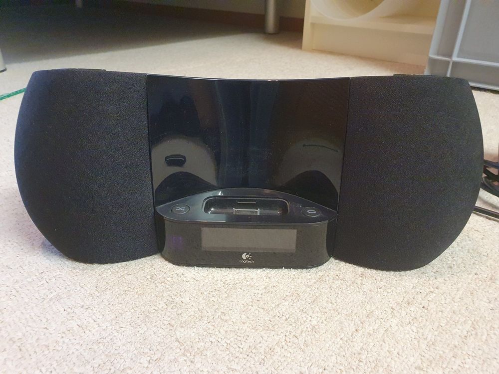 Radiowecker Logitech Pure-Fi Dream (Gebraucht) in Steinhausen für CHF ...