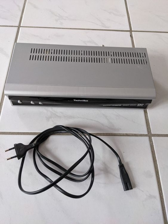 TechniSat Receiver inkl. Fernbedienung (Gebraucht) in für CHF 1 – mit ...