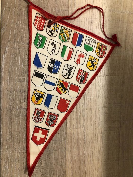Schweiz ch kantone wappen wimpel (Gebraucht) in Reinach AG für CHF 39 – mit Lieferung auf ...