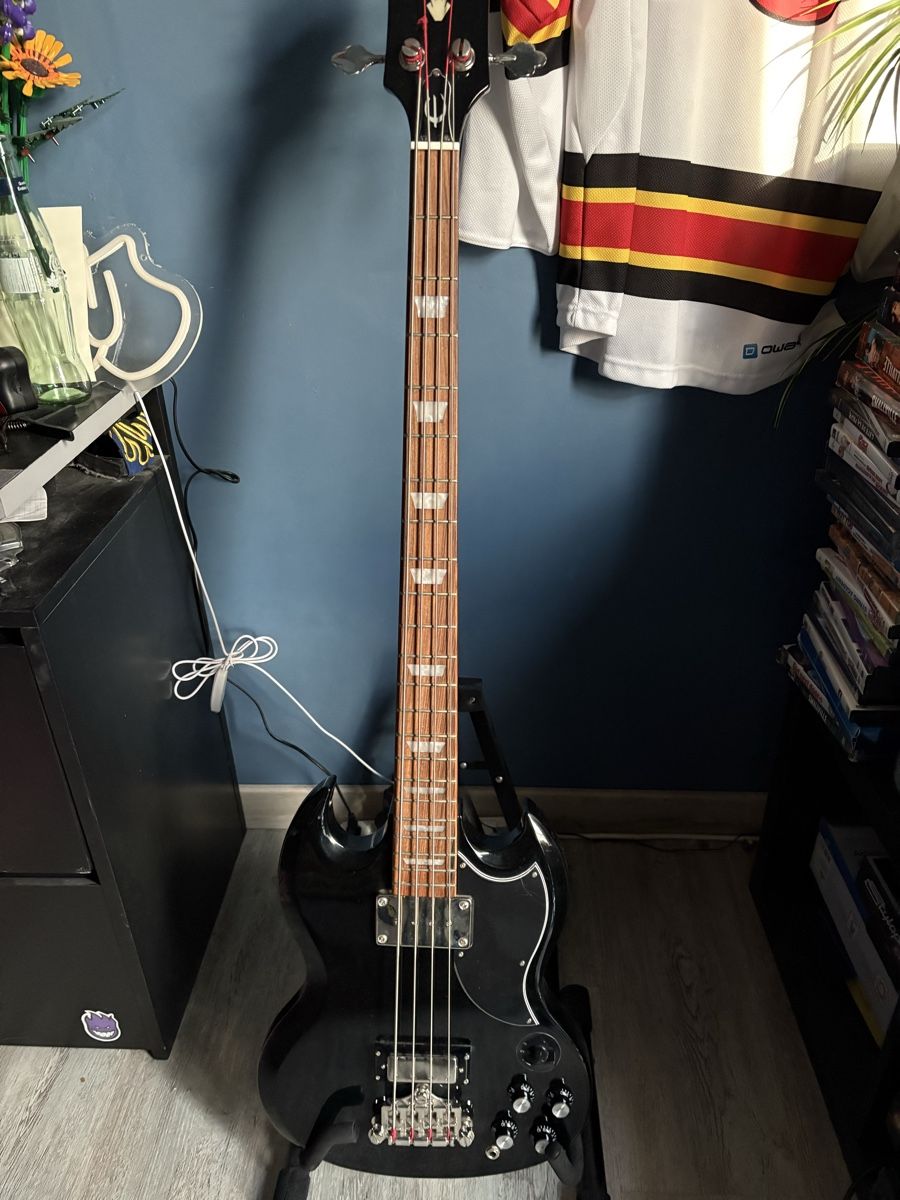 Epiphone EB3 Bass (D'occasion) à Avenches pour CHF 180 – retrait ...