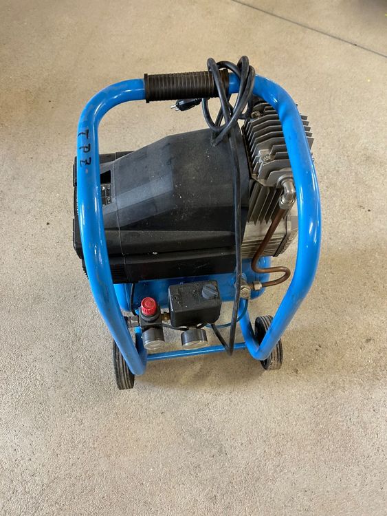Tool-Air Kompressor CL-10/220 (Gebraucht) in Grüningen für CHF 57 – nur Abholung auf Ricardo kaufen