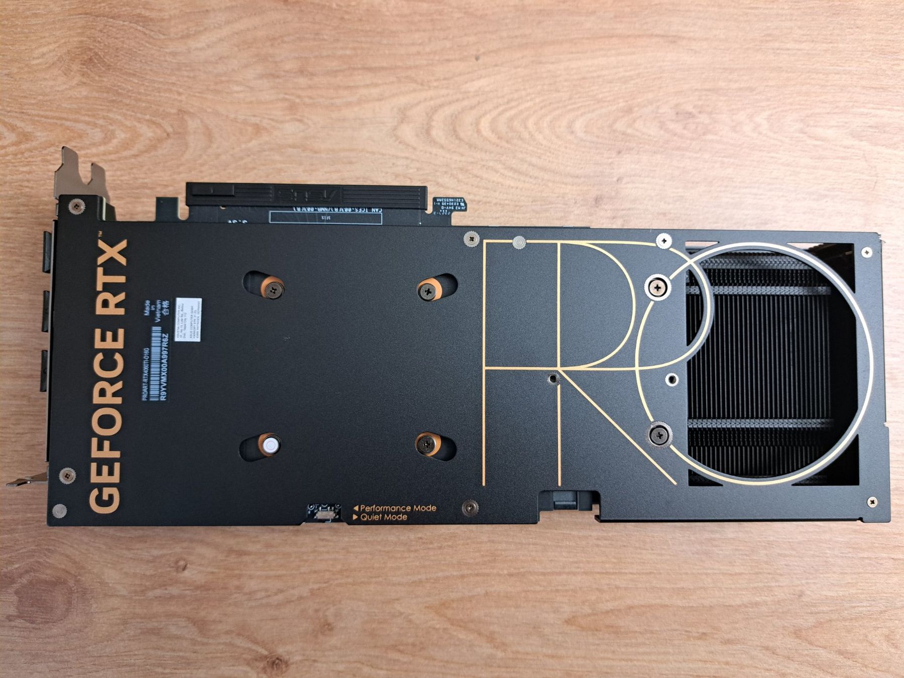 NVIDIA ProArt GeForce RTX™ 4060 Ti OC Edition 16GB (Gebraucht) in ...