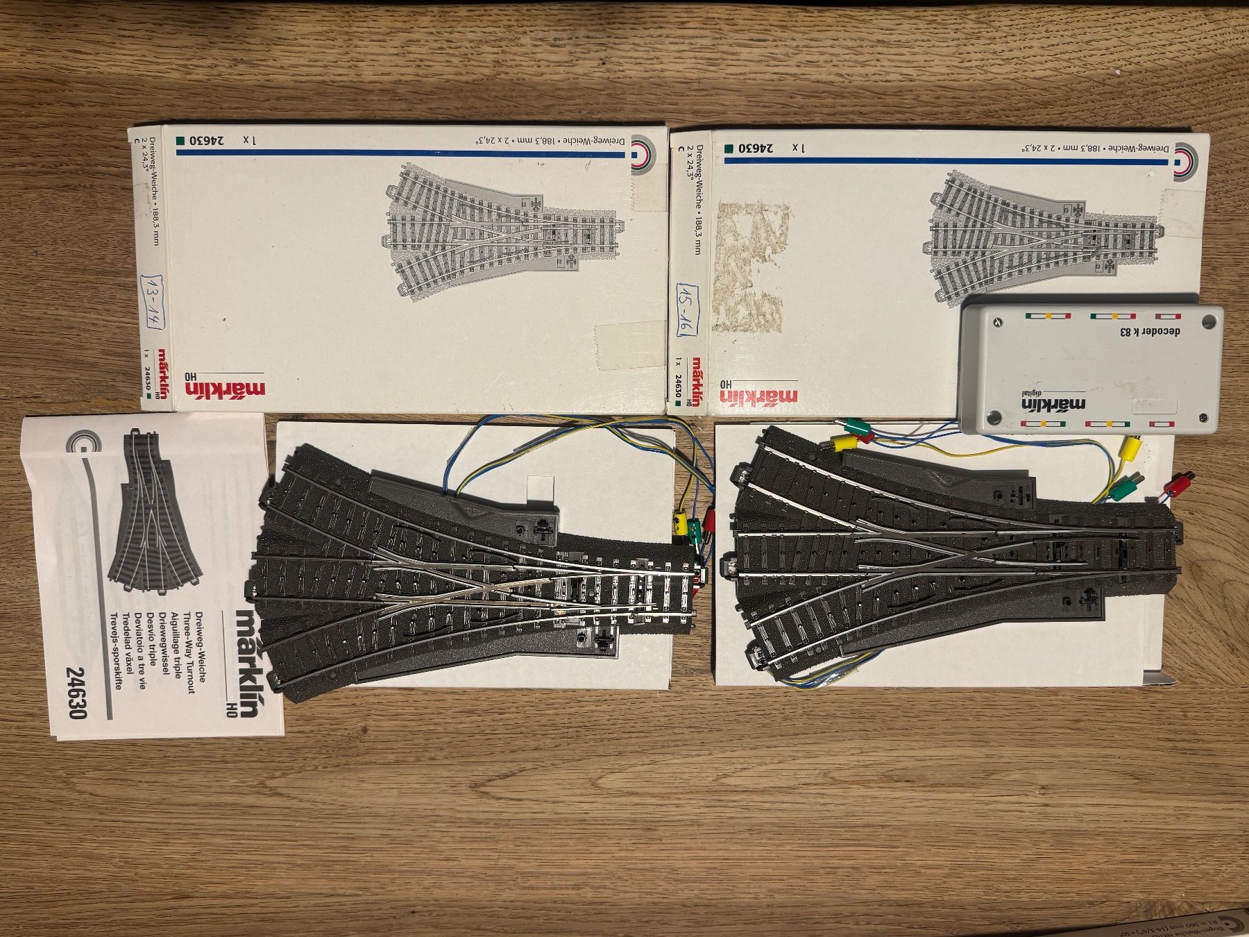 2Stk. Märklin 24630 Kreuzweiche inkl. Antrieb und Decoder (Gebraucht) in Seon für CHF 50 – mit ...