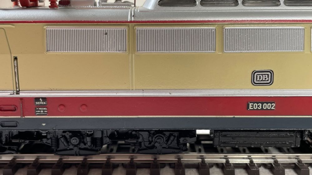 Märklin 3053 - DB BR E03 TEE Schnellfahrlokomotive | Kaufen auf Ricardo