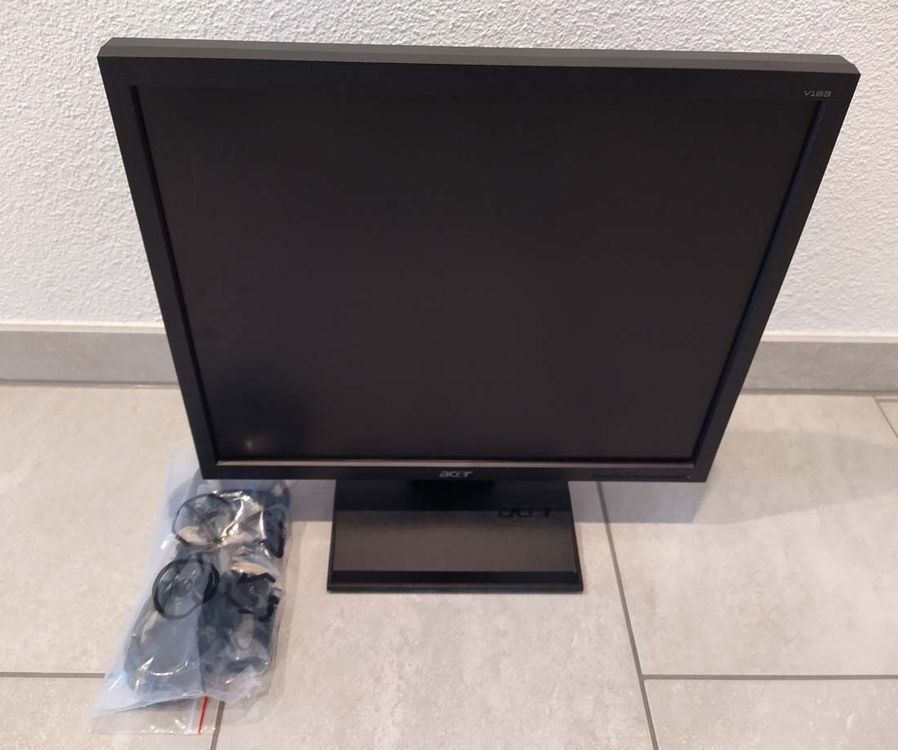 Monitor 19" Zoll ab CHF 1.-- (Gebraucht) in Neuendorf für CHF 1 – mit ...