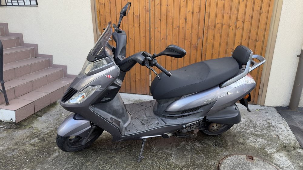 Kymco Dink 200i (Defekt) in Balzers für CHF 11 – nur Abholung auf ...