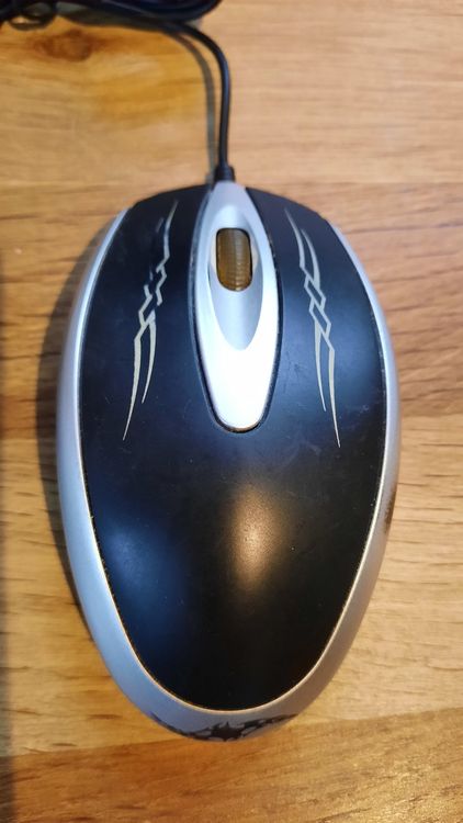 Revoltec Light Mouse Precision (Gebraucht) in Hütten für CHF 1 – mit ...