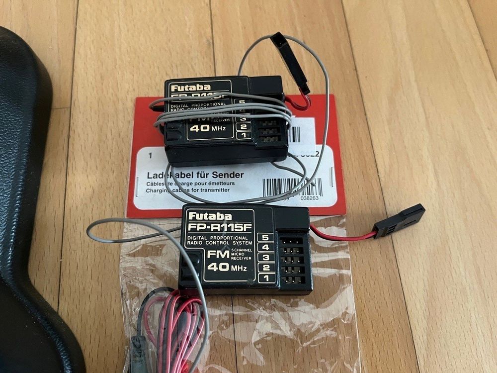 Fernsteuerung futaba FC 18, inkl. 2 Empfänger | Kaufen auf Ricardo