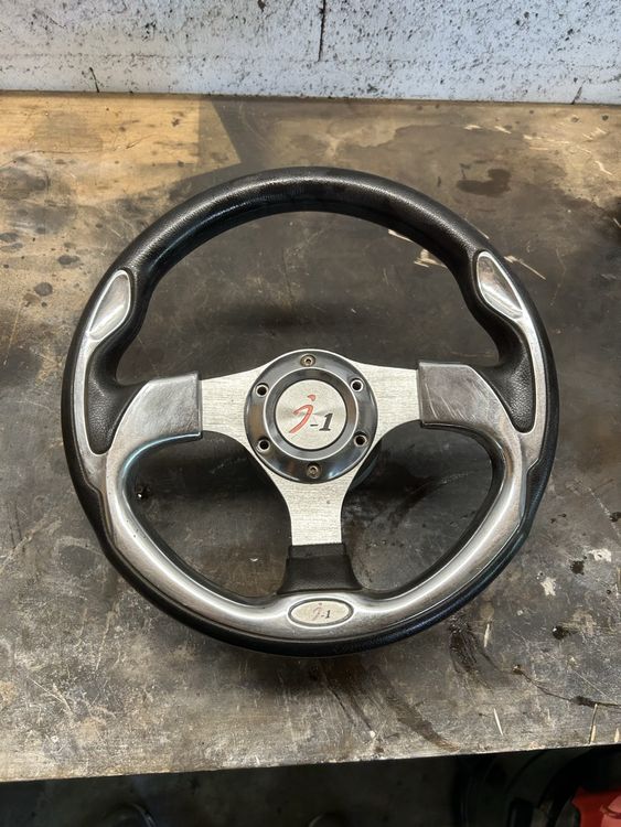 Petit volant (D'occasion) à Muraz (Collombey) pour CHF 111 – retrait ...