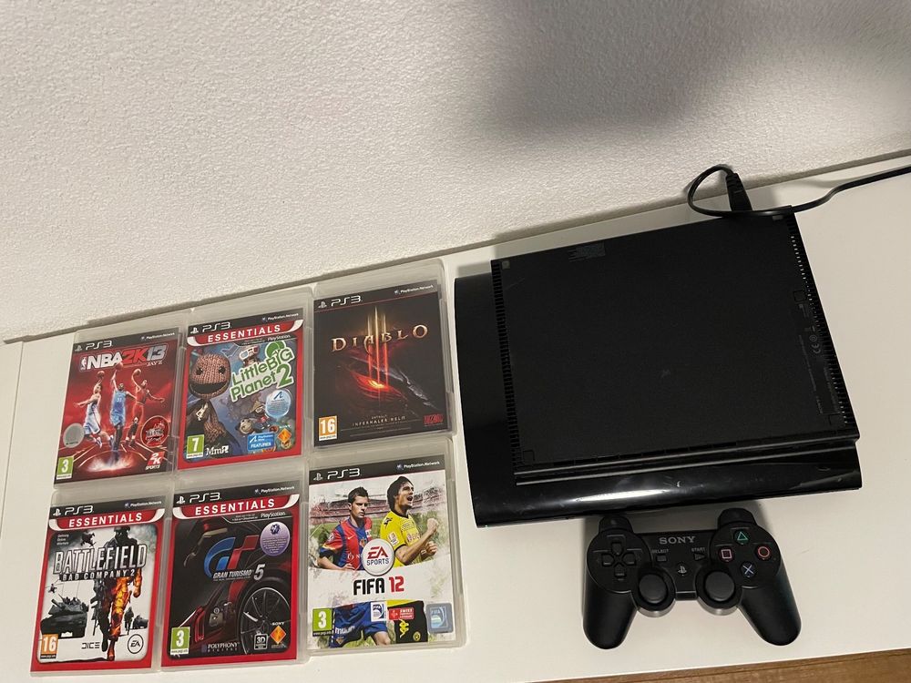 Sony PS3 Konsole + 1 Controller + 6x Spiele (Defekt) in für CHF 30 ...
