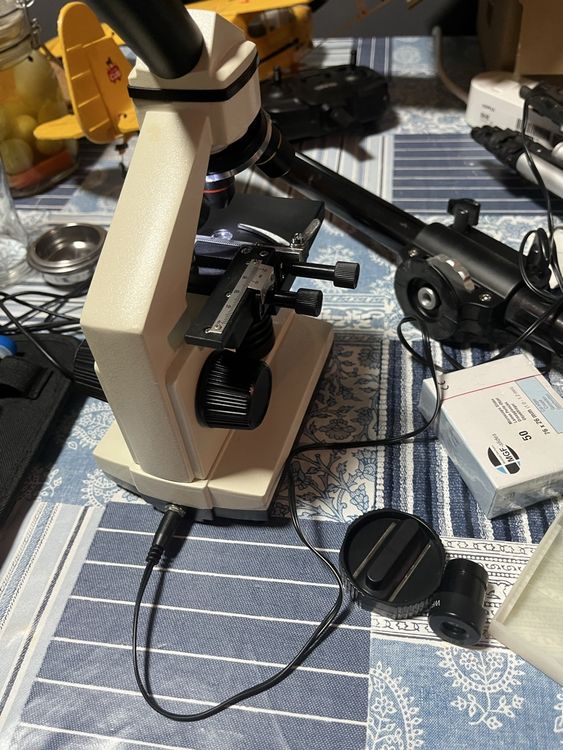 Microscope découverte Bresser (D'occasion) à Noville pour CHF 25 – avec ...