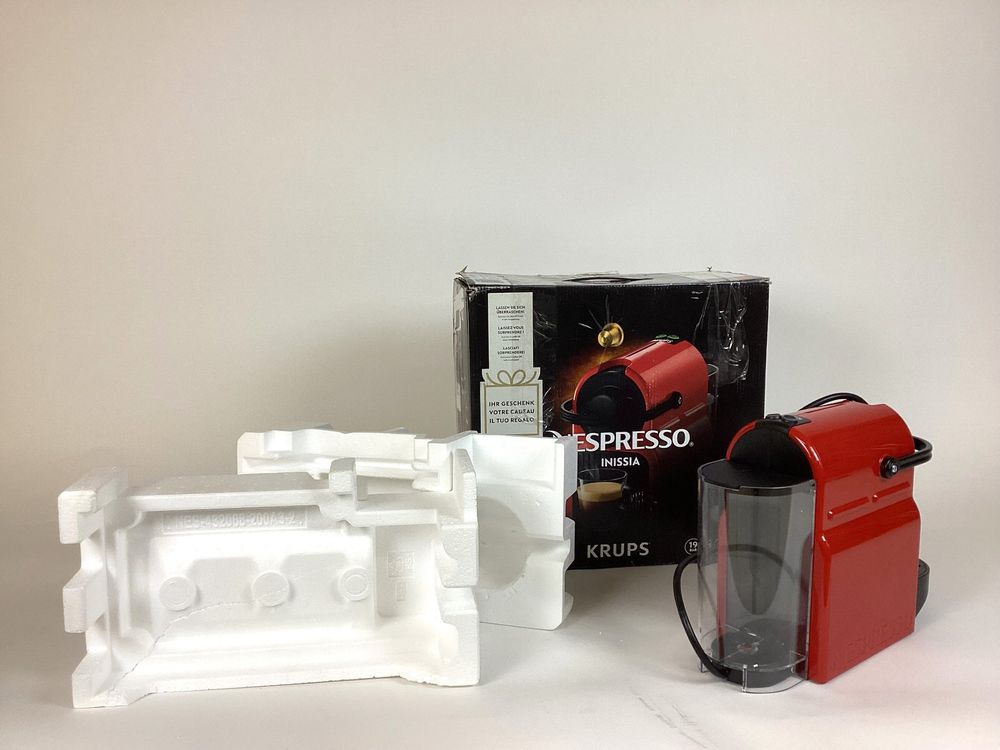 KRUPS Kaffeemaschine Nespresso Inissia Rot (Neu und originalverpackt ...