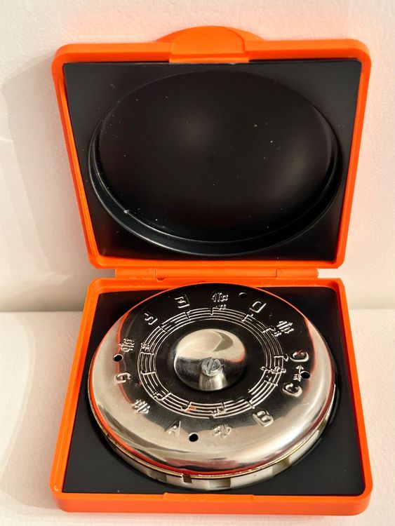 Chromatic Pitch-Instrument (Gebraucht) in Düdingen für CHF 10 – mit ...