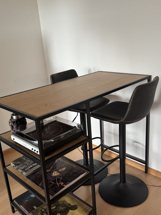 Bartisch inkl. 2 Barstühle (Trappedal/Broager JYSK) 60x120cm (Neu ...