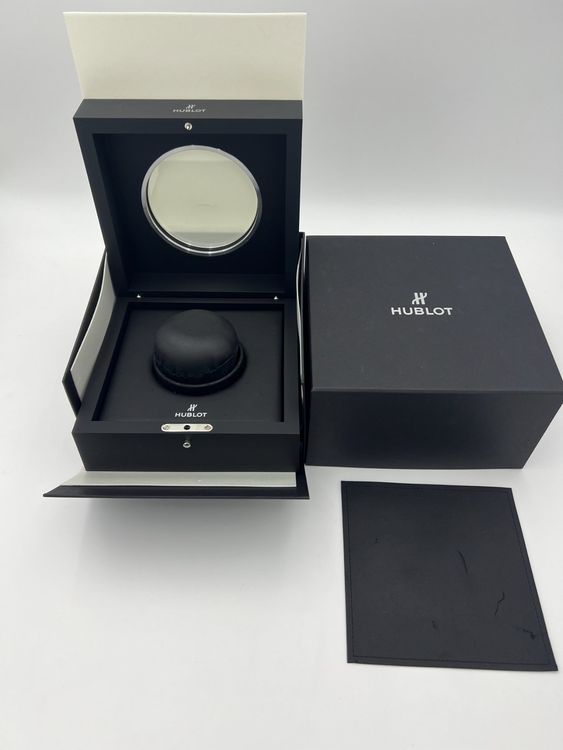 HUBLOT Uhrenbox mit Umbox | Kaufen auf Ricardo