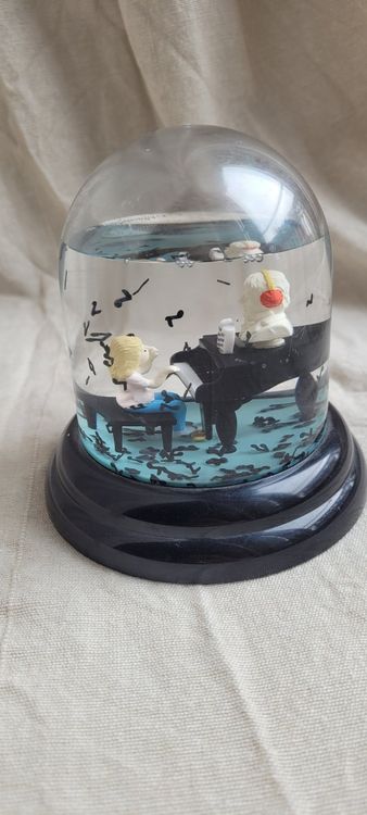 Boule à neige vintage John Jonik 1988 (D'occasion) à Vevey pour CHF 65 – avec livraison ...