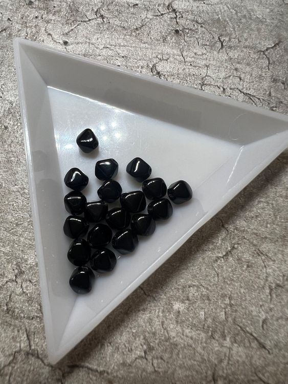 Glasperlen zum Basteln / Schwarz - 6 mm (neu) (Neu und originalverpackt) in Menziken für CHF 1 ...