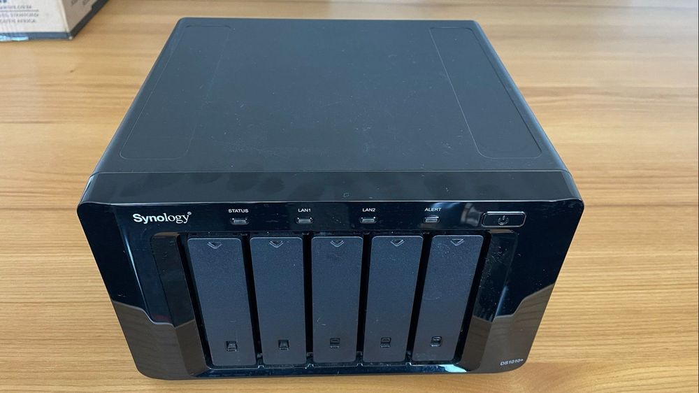 Synology DiskStation DS1010+ mit 4 x 2TB (Gebraucht) in Zürich für CHF ...