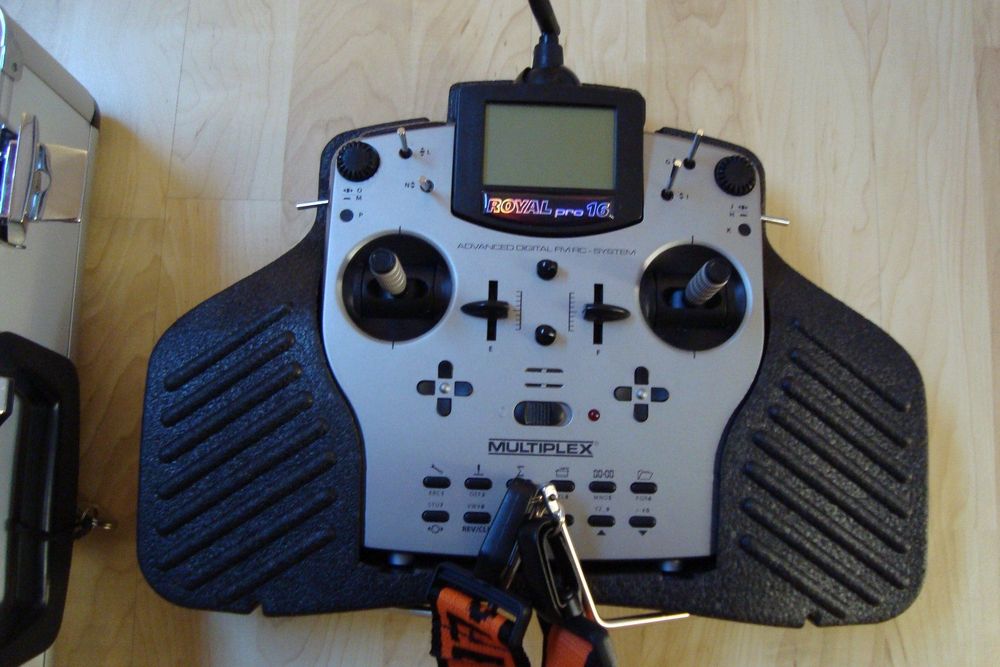 Multiplex ROYAL pro 16 (Gebraucht) in Gisikon für CHF 181 – mit ...