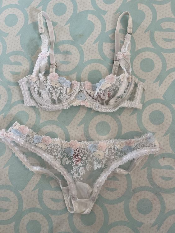 Agent Provocateur Lingerie Set BH 70B / 2 Spitze Weiss (Gebraucht) in ...