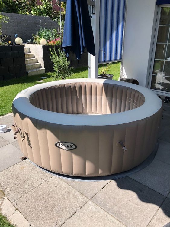 Intex Pure Spa Bubble mit Garantie | Acheter sur Ricardo