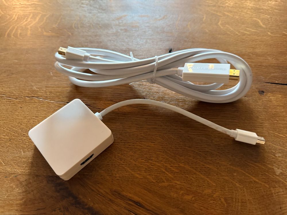 Lot von Apple-Adaptern für Audio, Video, USB, Thunderbolt (Gebraucht ...