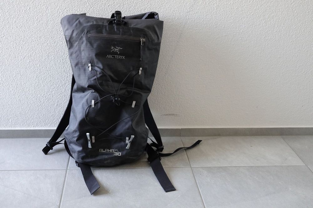 Arcteryx Rucksack 30l (Gebraucht) in Root für CHF 85 – mit Lieferung auf Ricardo kaufen