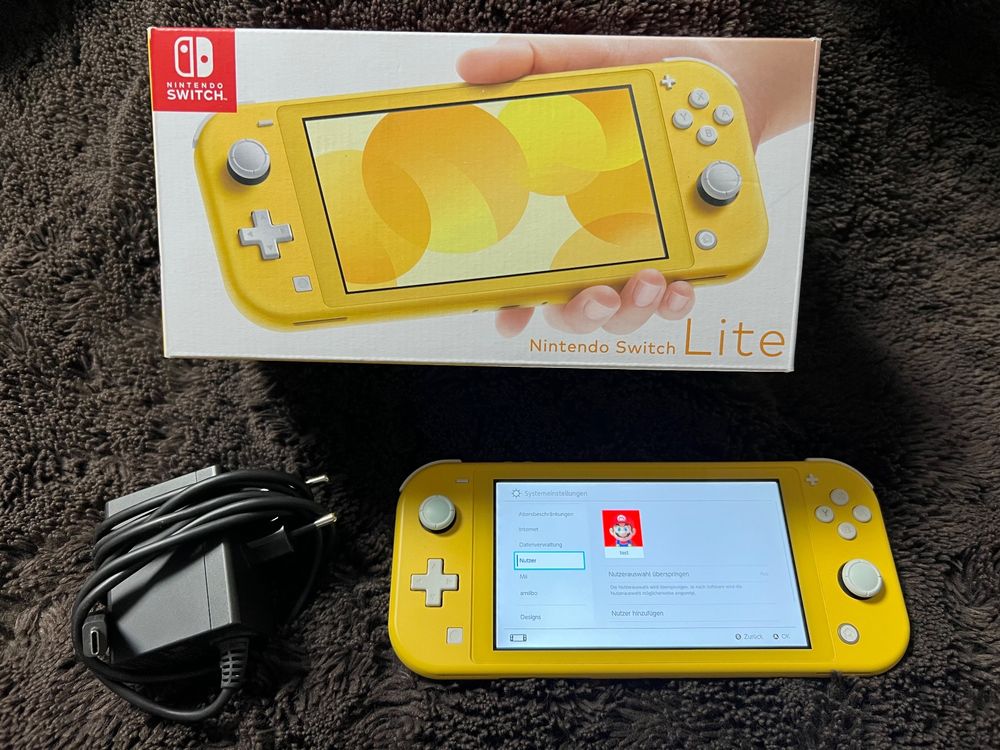 Nintendo Switch Lite inkl. OVP (Gebraucht) in Niederhasli für CHF 123 ...
