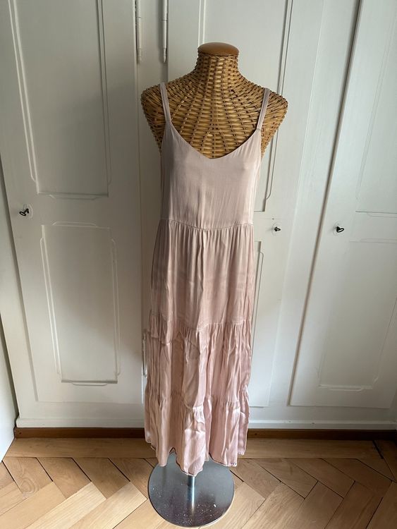 BRUUNS BAZAAR - Satin Kleid rosa fliessend S | Kaufen auf Ricardo