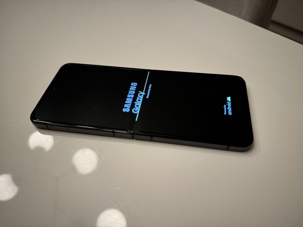 Samsung Flip 4 - 128 GB | Kaufen auf Ricardo