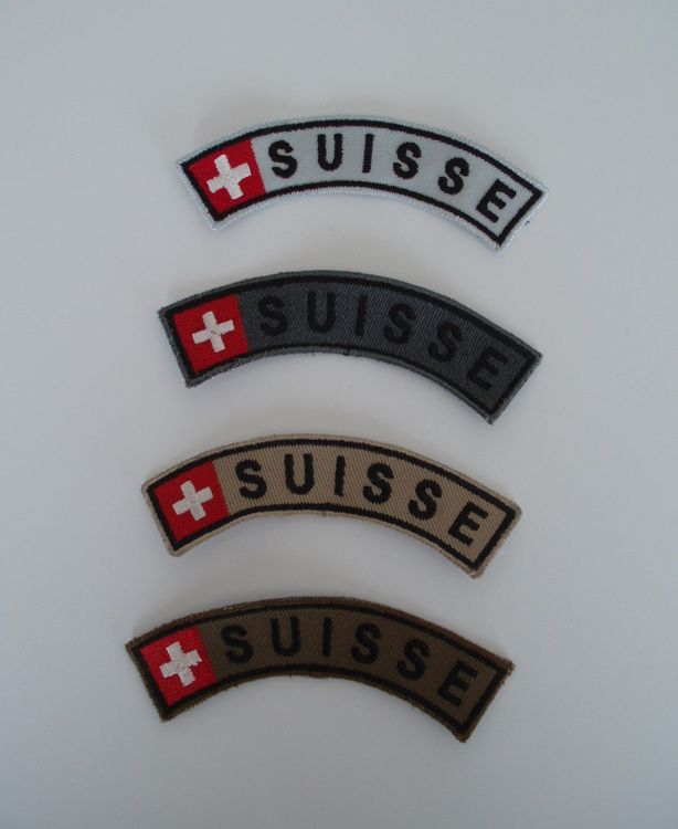 Abzeichen ( SUISSE ) (Gebraucht) in Ostermundigen für CHF 13 – mit Lieferung auf Ricardo kaufen