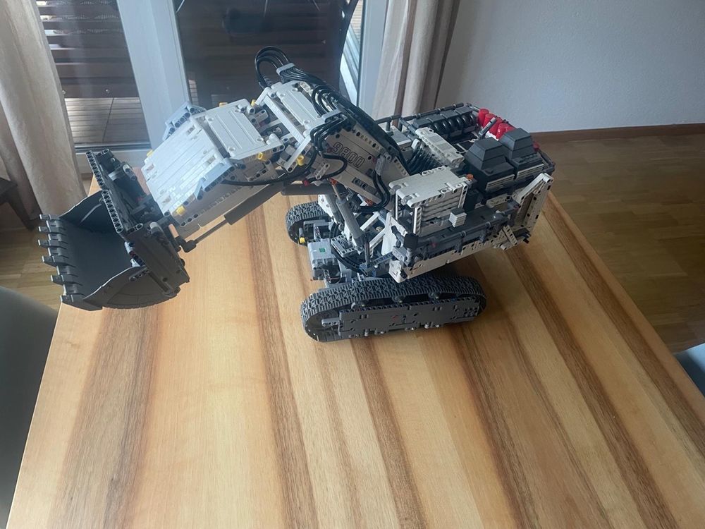 Legotechnik Liebherr R9800 Bagger (Gebraucht) in Ettingen für CHF 209 ...