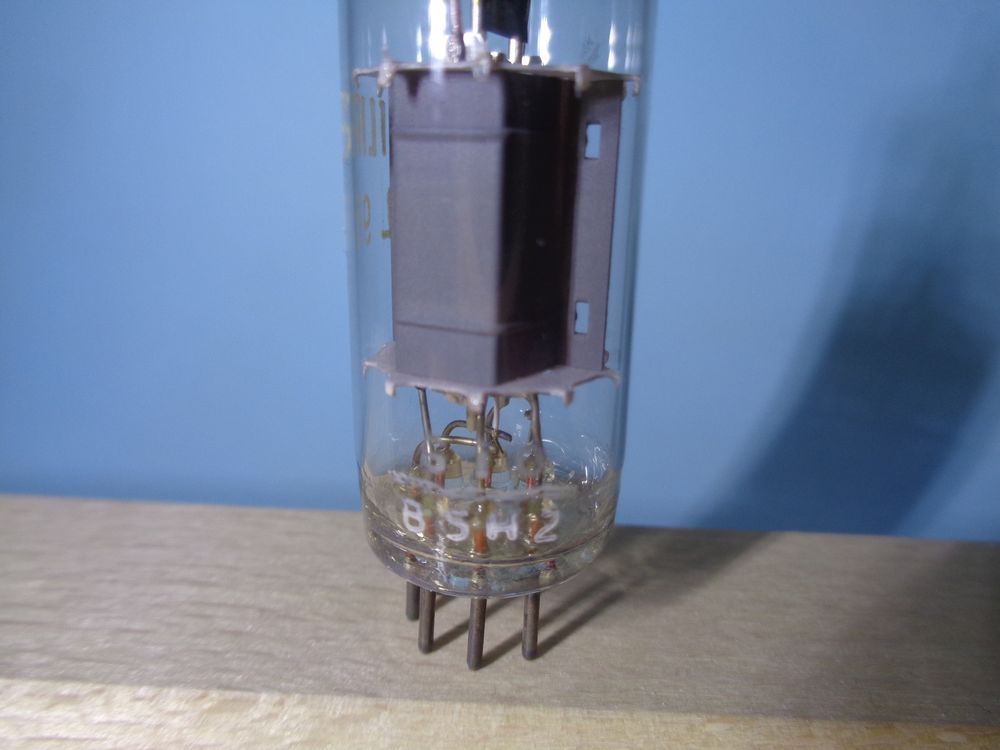 EL95 Radioröhre Philips Endstufe | Kaufen auf Ricardo