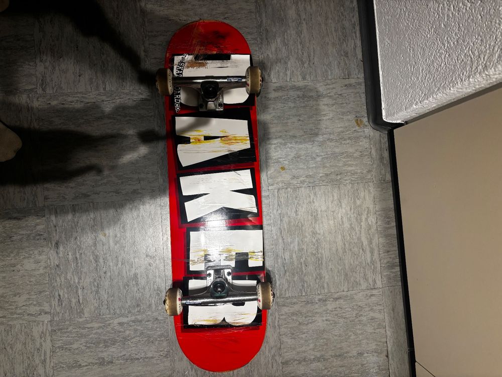 Baker Professional Skateboard (Gebraucht) in Bichelsee für CHF 100 ...