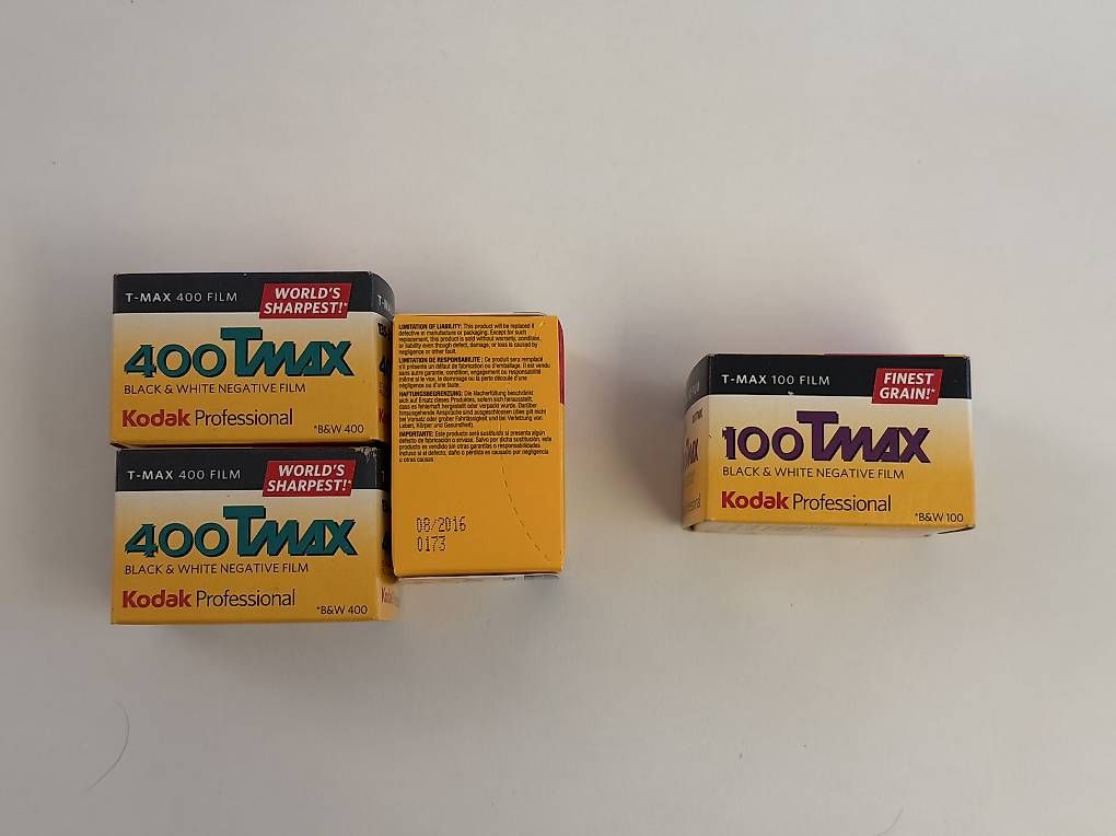 Kodak Professional TMAX (3 rolls ISO400, 1 roll ISO100) Film (Gebraucht) in Basel für CHF 30 ...