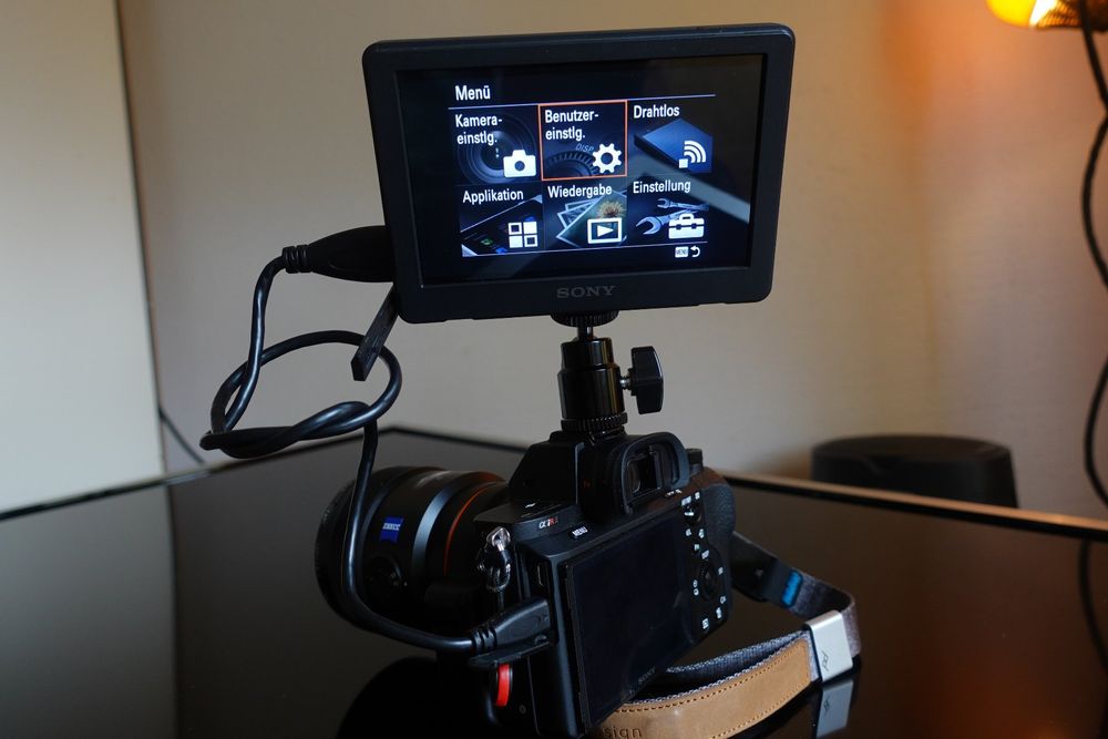 Sony Alpha CLM-V55, 5" HDMI LCD Kamera-Monitor | Kaufen auf Ricardo
