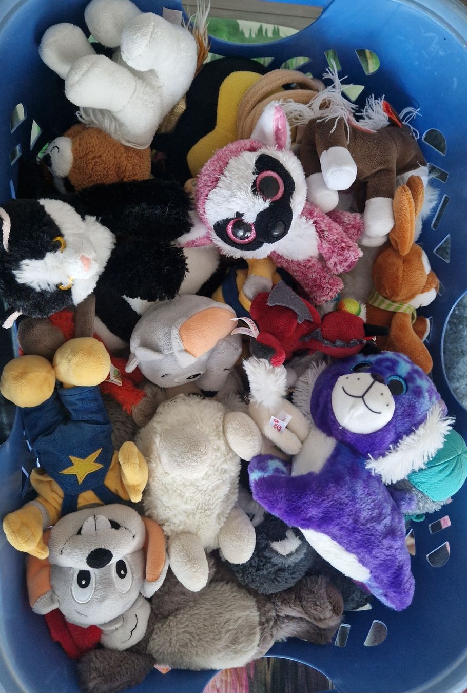 Grosses Set: Kuscheltiere-Mix, auch Nici, Ty, WWF etc. (Gebraucht) in ...