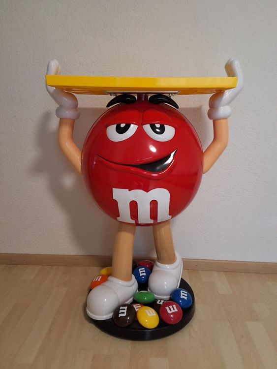 M&M's Werbeträger Figur mit Tablett Red (Gebraucht) in Schindellegi für ...
