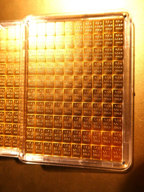 Invest: 0,5 kg Gold - 10 x 100 x 0,5g Gold mit Zertifikaten | Kaufen ...