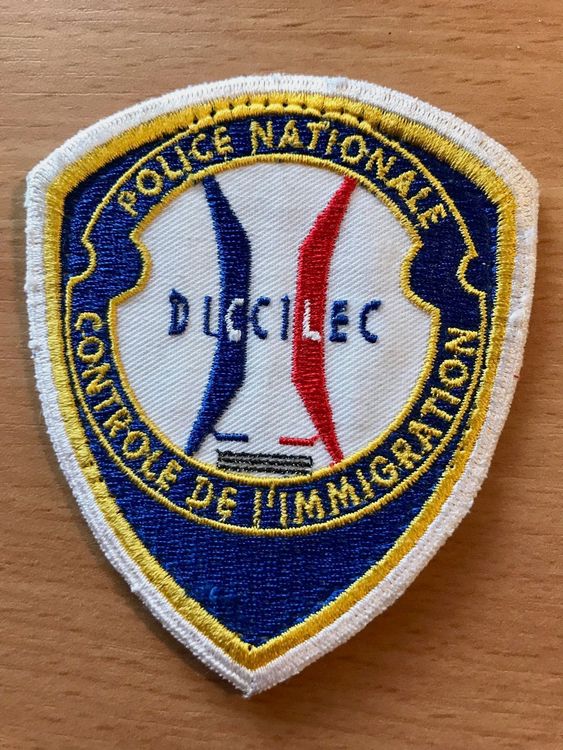BADGE POLICE NATIONALE FRANCAISE CONTROLE IMMIGRATION | Kaufen auf Ricardo