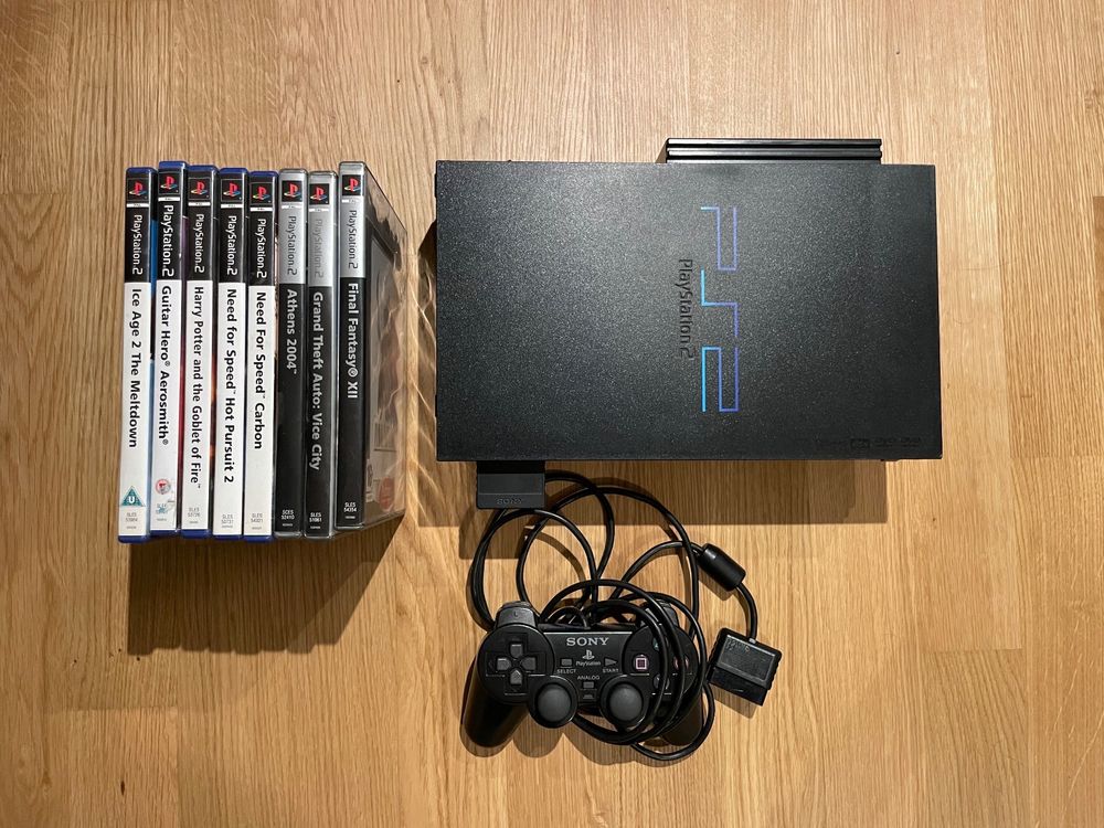 Sony Playstation (PS2) Konsole mit HDD und Spiele (Gebraucht) in Zürich ...