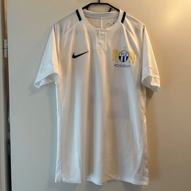 Fc Zurich FCZ Trikot Academy Nike (Gebraucht) in Winterthur für CHF 41 ...